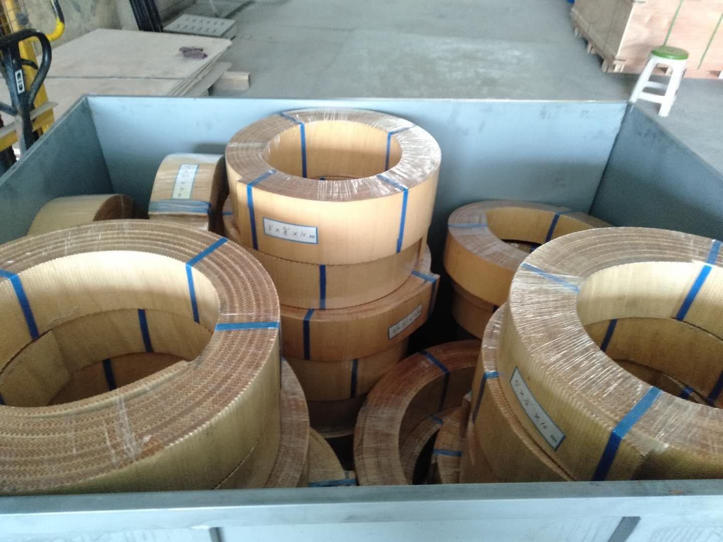 Oil Resistant Melamine Resin Brake Lining Roll Woven Brake Pad Roll In ...